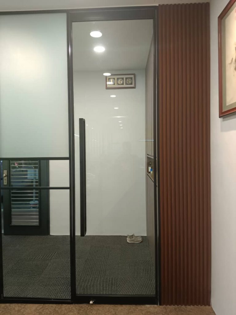 SWING DOOR – 5E Home Technology